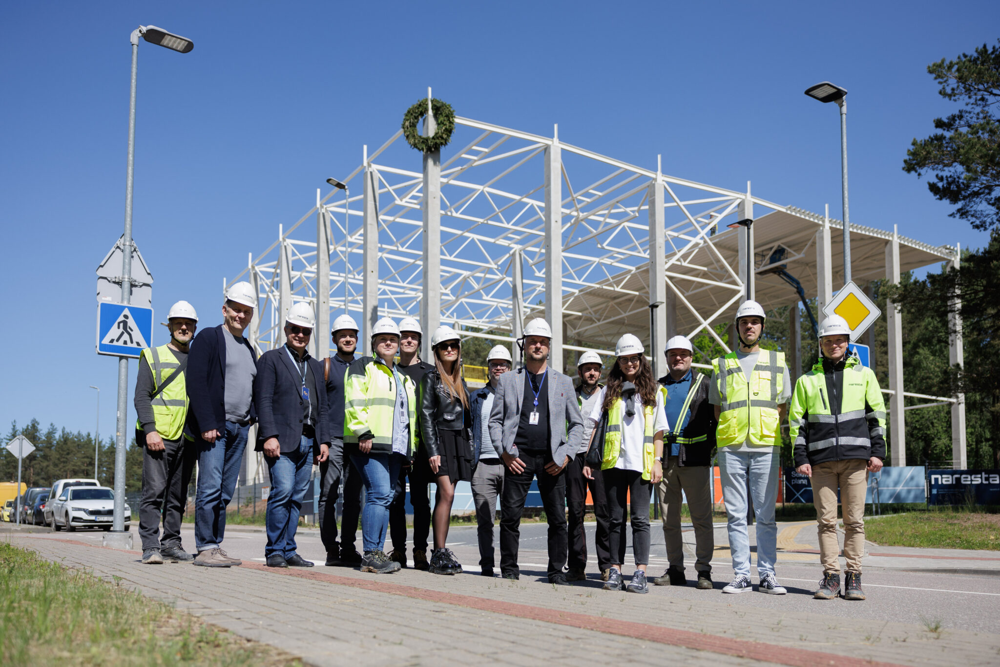 Pagrindinis - Naresta