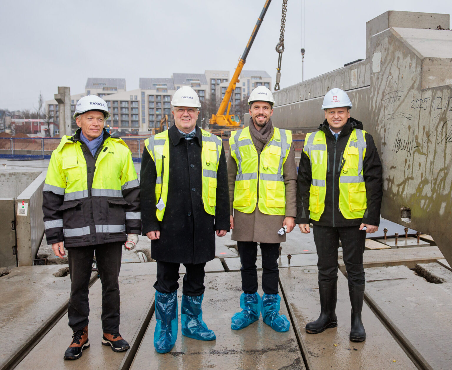 Pagrindinis - Naresta